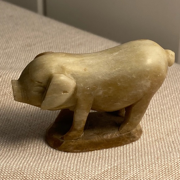 unbranded vintage | Accents | Vintage Pig Figurine Chinese Tan ...